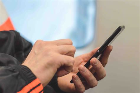Esim Per Viaggiare Come Funziona E Quando Attivarla Trottole In Viaggio