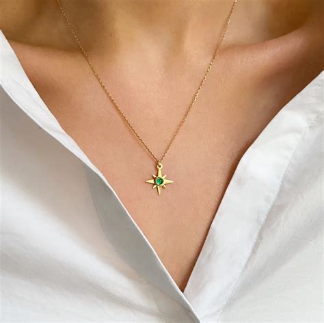 Naszyjnik Róża Wiatrów z Agatem Zielonym Gold 696 Jewelry
