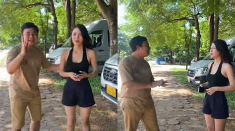 Có ông nào thắc mắc như tôi không Chiếc Áo L ọ t K h e này mặc kiểu gì