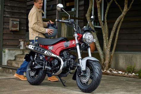 2023 HONDA DAX ST125線上發表經典臘腸狗正式復活