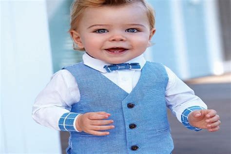 Umeyr isminin anlamı nedir Umeyr ismi Kuranda geçer mi Umeyr ne
