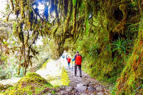 Cusco Caminata de 4 días en grupo reducido por el Camino Inca a Machu