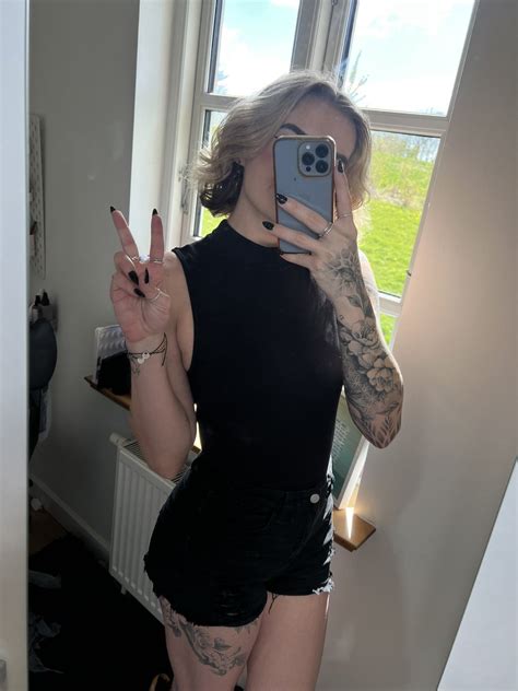 G2 Cailee On Twitter Felt Cute Might Delete Later