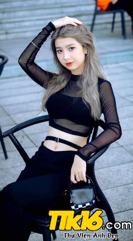 Nguyễn Thị Hải Hà Tiểu sử Cô nàng Tiktoker 10x Xinh đẹp sexy và quyến
