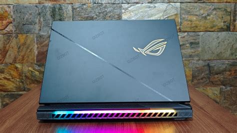 Asus ROG Strix Scar 16 Review Dominating Performance Meets Stunning