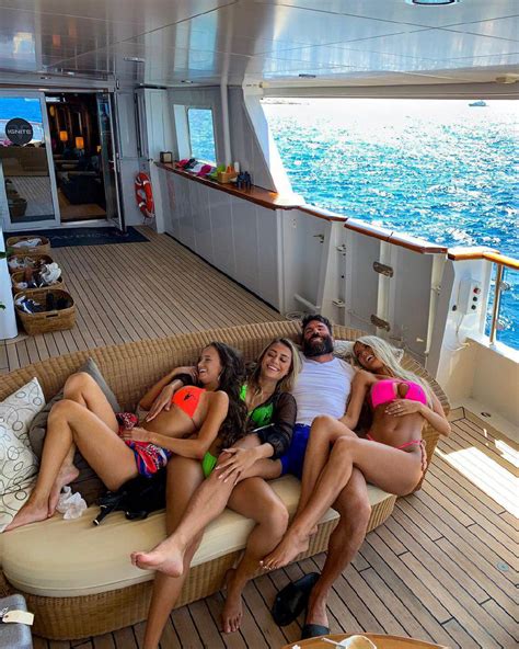 Millonario Se Folla A Modelo En Su Yate Telegraph