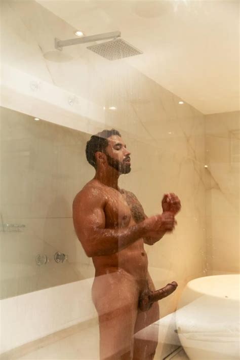 3476160334 LA SETTIMANA MILANO Gigolò per donne escort gay per