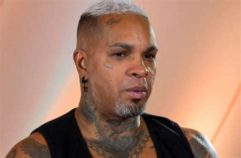 BBB24 Rodriguinho vacila e mostra partes íntimas durante banho no