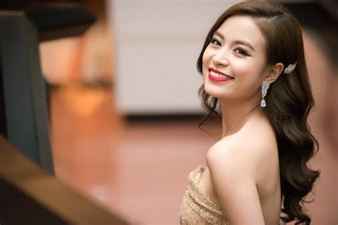 Hoàng Thùy Linh bất ngờ tái hợp bạn diễn sau sự cố clip nóng Tinmoi
