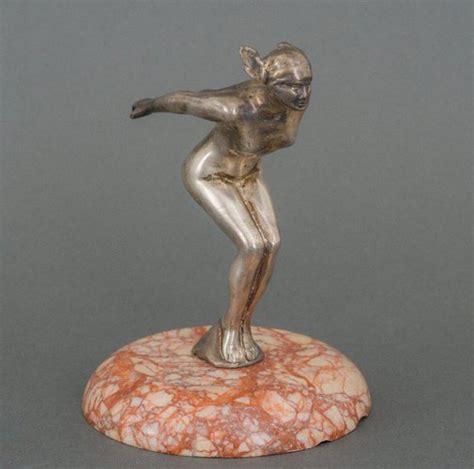 Maskottchen The Naked Diver Sockel Aus Silbernem Spelter Marmor 1930er
