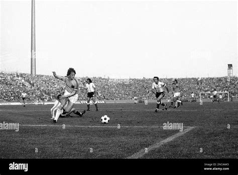 Dutch Forward Hendrik Johannes Cruijff Johan Cruyff Avoids Argentina