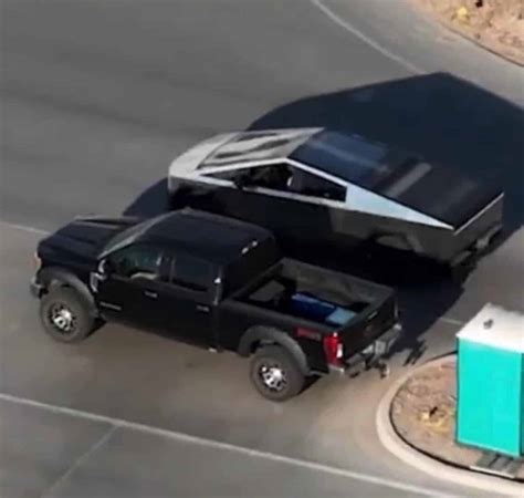 Tesla Cybertruck Vs Ford F 250 A Size Showdown