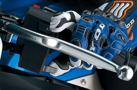 Ficha técnica de la Suzuki GSX R1000 ABS 2015 Masmoto es