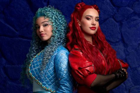 Descendants The Rise Of Red S Kylie Cantrall Says It Was Love At