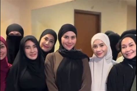 Heboh Wanda Hara Datang Hingga Kajian Pakai Cadar Begini Penjelasan