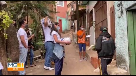 Vídeo Famílias mineiras dependem de solidariedade MG1 G1
