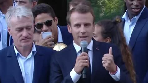 Emmanuel Macron s est encore trop emporté en félicitant les Bleus