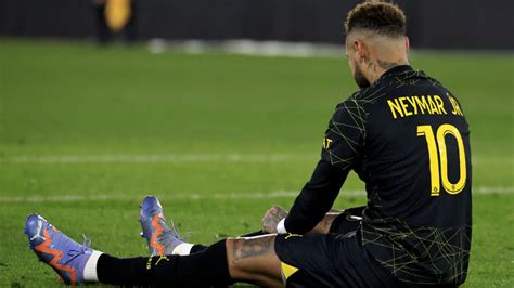 Neymar Can T Carry Hapless PSG Without Lionel Messi And Kylian Mbappe