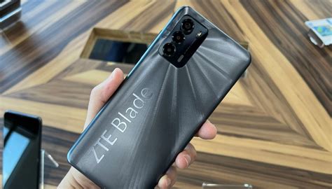 ZTE Blade V40 Vita Resmi Meluncur Harganya Murah Banget Rancah Post