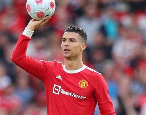 Cristiano Ronaldo se pronuncia sobre morte de um dos filhos gêmeos