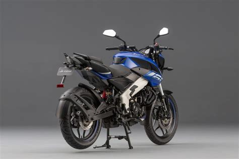Bajaj Dominar 160 2023 ficha técnica preço consumo e motor