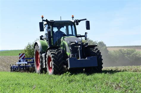 Fendt S Nieuwe Grote Viercilinder De Vario Landbouwmechanisatie
