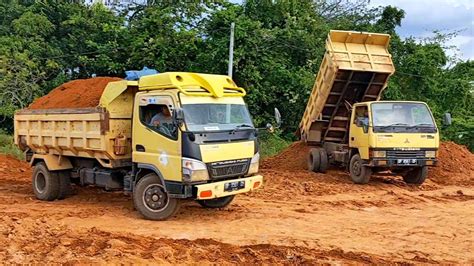 Mobil Dump Truk Jomplang Muatan Tanah Merah Full Muatan YouTube