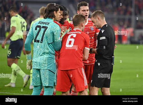 Monaco Germania 19th Apr 2023 I Giocatori Del Bayern Si Lamentano