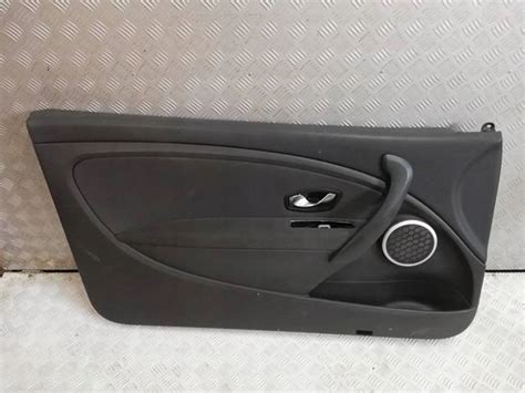 BOCZEK DRZWI LEWY MEGANE III COUPE 809013555R 809013555R za 390 zł z