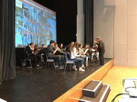 Erfolgreicher Präsentationstag REALSCHULE Eine leistungsstarke