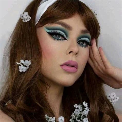 Maquillaje Al Estilo De Los S Vintage Makeup Retro Makeup