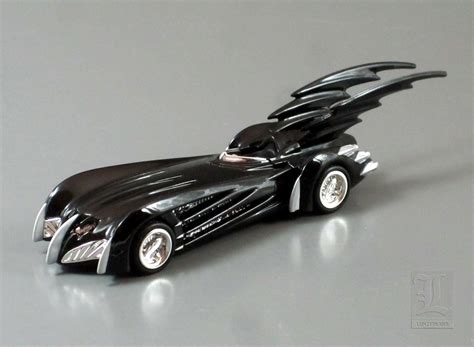 Hangosan beszél Gyártás Visszaszerez batmobil robin Termékeny