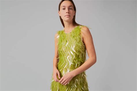 Green Fashion Companies Are Making Biodegradable Clothing From Algae