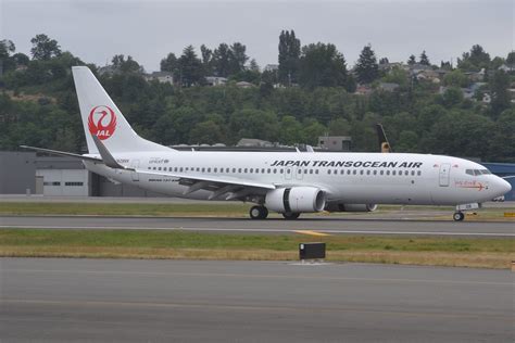 Japan Airlines Fleet Boeing 737 800 Details And Pictures