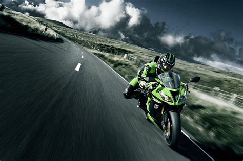 Kawasaki Ninja ZX 10R Wallpapers Top Free Kawasaki Ninja ZX 10R