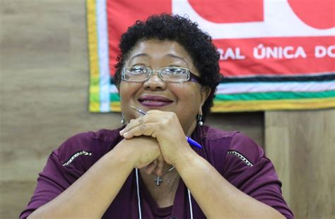 Muitos não conseguem enxergar o papel da mulher negra na construção do