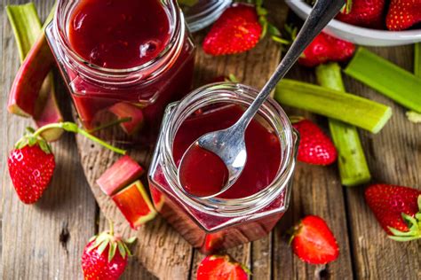 Erdbeer Rhabarber Marmelade Rezept für den Thermomix