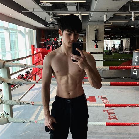 Pin On Thai Actors