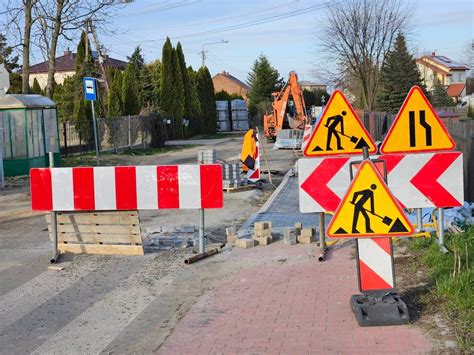 Remont drogi powiatowej na półmetku Twoje Pajęczno