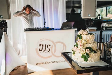 Nejlep Dj Na Svatbu Je Moder Tor A Bavi V Jednom Sv T Svateb Cz