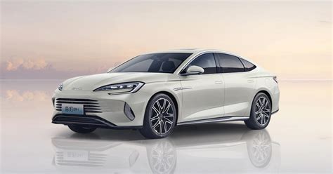 BYD At Chengdu Auto Show Seal DM I And New Tang Start Pre Sale Song L
