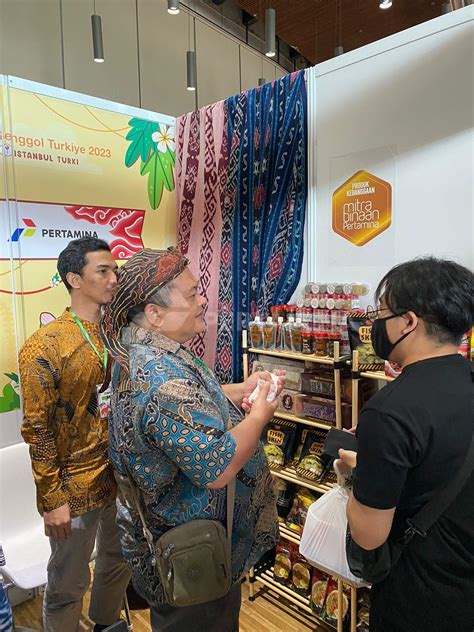 Wujudkan UMKM Naik Kelas Pertamina Boyong 71 UMKM Ke Pasar Senggol