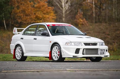 Sale a subasta uno de los 5 Mitsubishi Lancer EVO VI RS Tommi Mäkinen