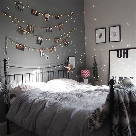 Inspiration Grey Aesthetic Bedroom