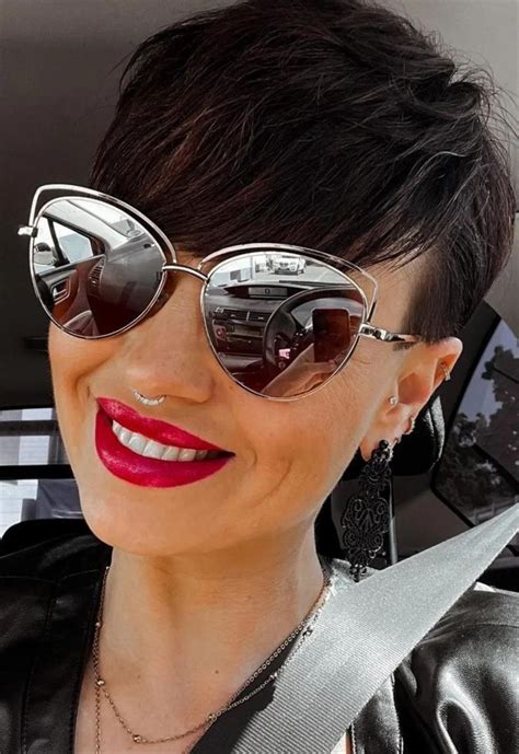 32 Best Short Hairstyle Designs With Pixie Cuts And Bob Haircuts Page