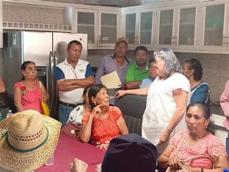 Familiares De Campesinos Asesinados En Guerrero En La Guerra Sucia
