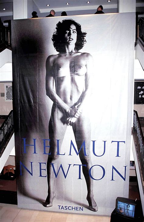 Riesige Nackte Frauen Und Promis Helmut Newtons Sumo Der Koloss