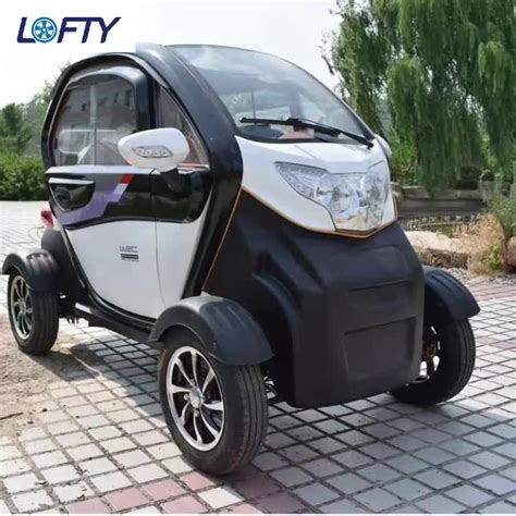 Çin Yüksek Hızlı Uzun Menzilli 2 Yetişkin 6 Koltuklu Mini Elektrikli