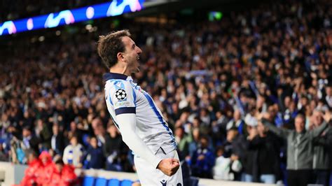 La Real Sociedad Se Abraza A La Champions Para Facturar Millones En