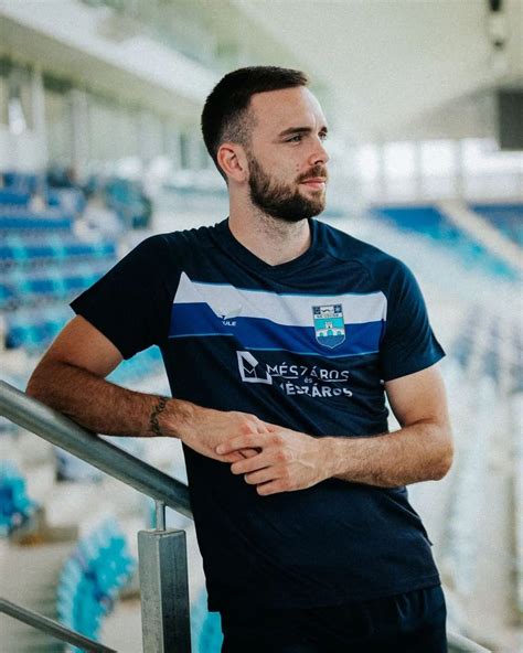 NK Osijek 2023 24 Away Kit